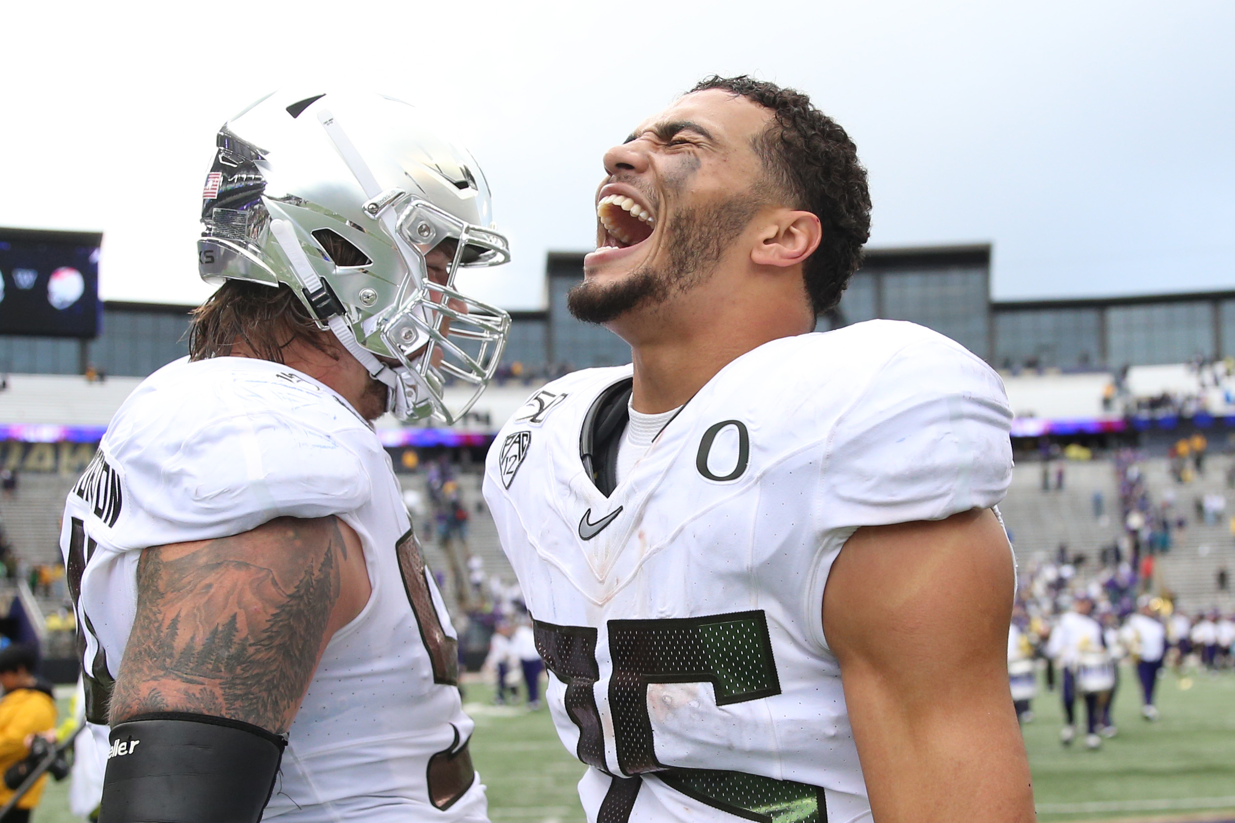 Oregon's Linebacker Troy Dye Will Miss Washington State Game with Thumb ... Oregon's Linebacker Troy Dye Will Miss Washington State Game with Thumb ...
