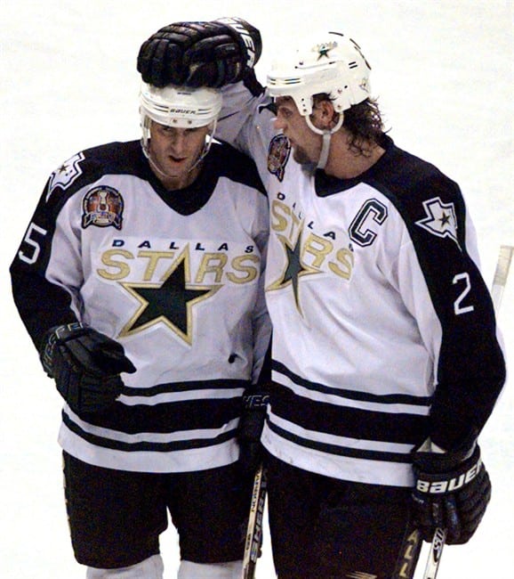 Jamie Langenbrunner retires after 16 seasons in the NHL and 2 Stanley Cups