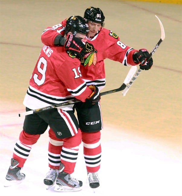 Chicago Blackhawks resume rivalry with Detroit Red Wings in Western ...