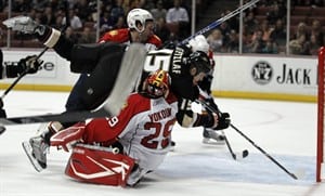 Parros scores 2 second-period goals, Ducks beat Panthers for 3rd ...