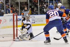 Mike Comrie has two goals in Senators' 5-2 win over Capitals