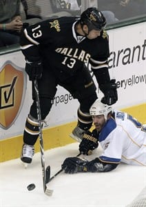 Stars score 3 times in SO, beat Blues and join Maple Leafs as NHL's ...