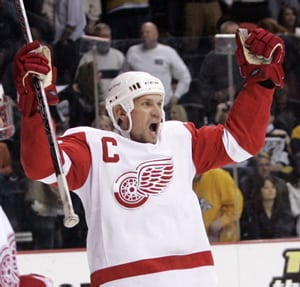 Parity? What parity? Red Wings humming along as top team in NHL