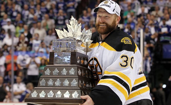 Bruins goalie Tim Thomas wins Conn Smythe as playoff MVP