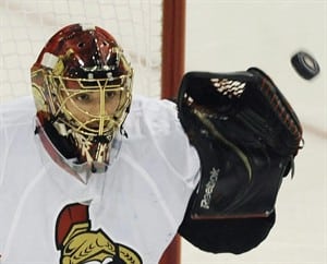 Goalie Mike Brodeur signs new one-year contract with Ottawa Senators