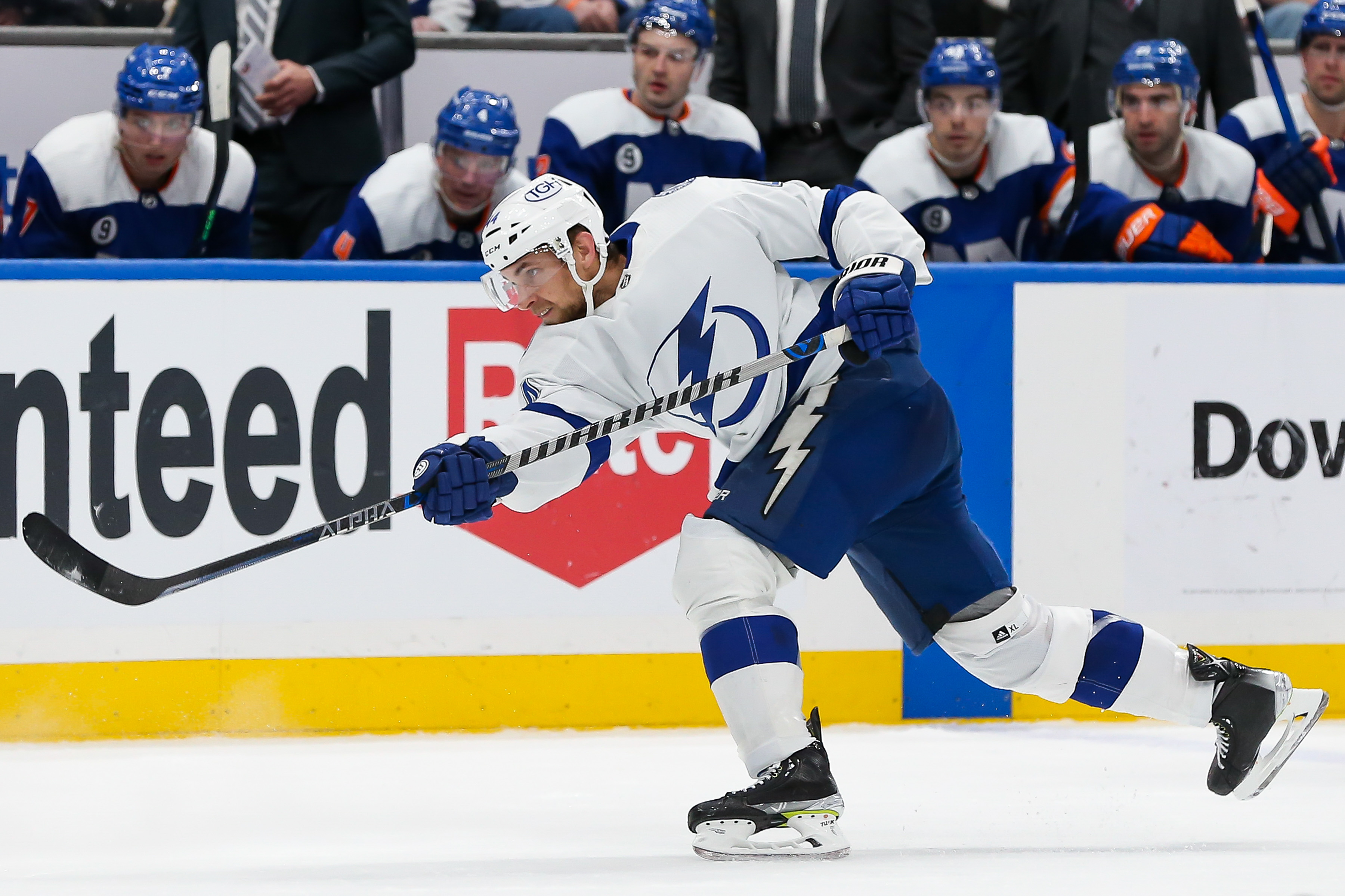 Jan Rutta Signs Three-Year Deal With Penguins