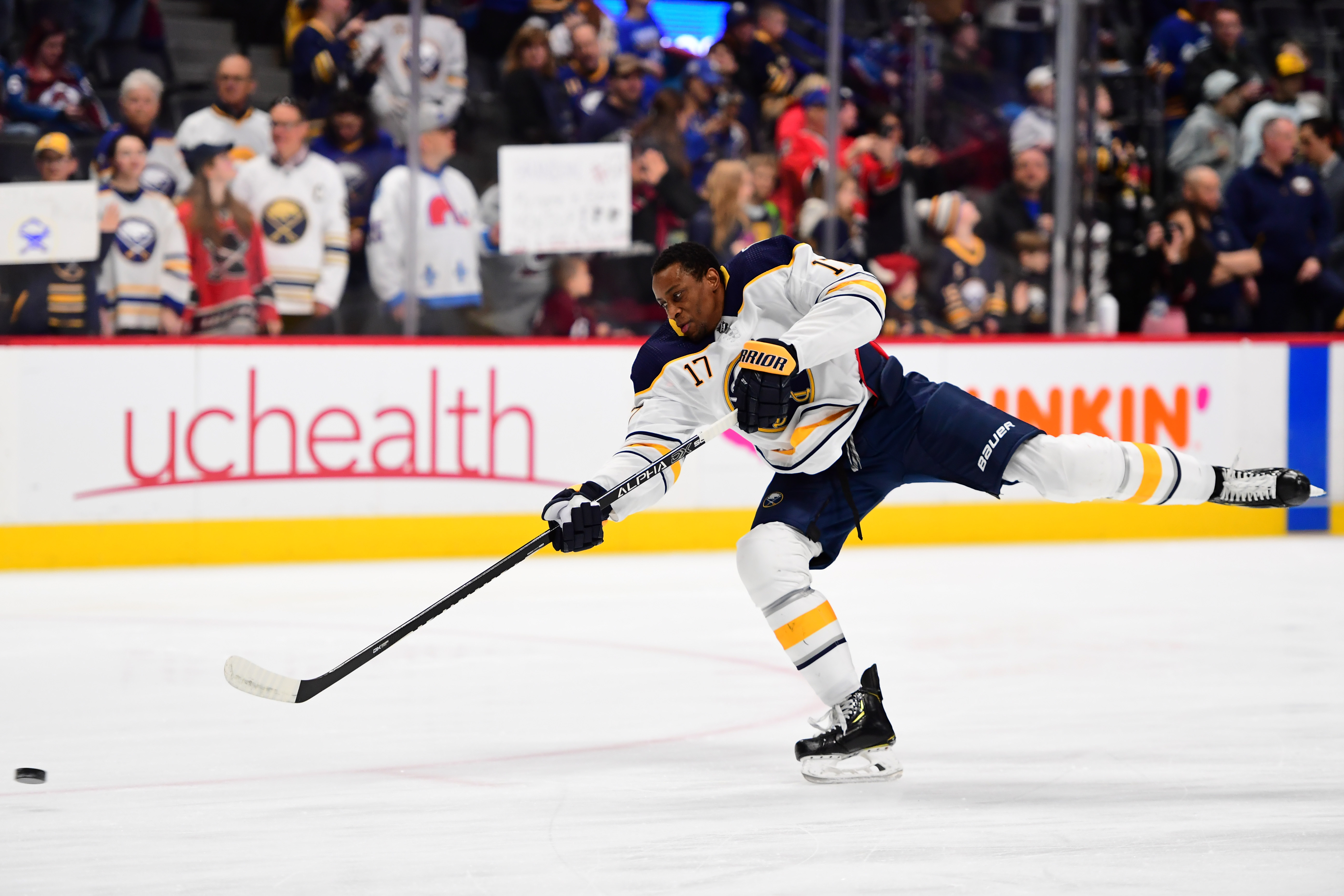 Former Sabres Forward Officially Announces Retirement