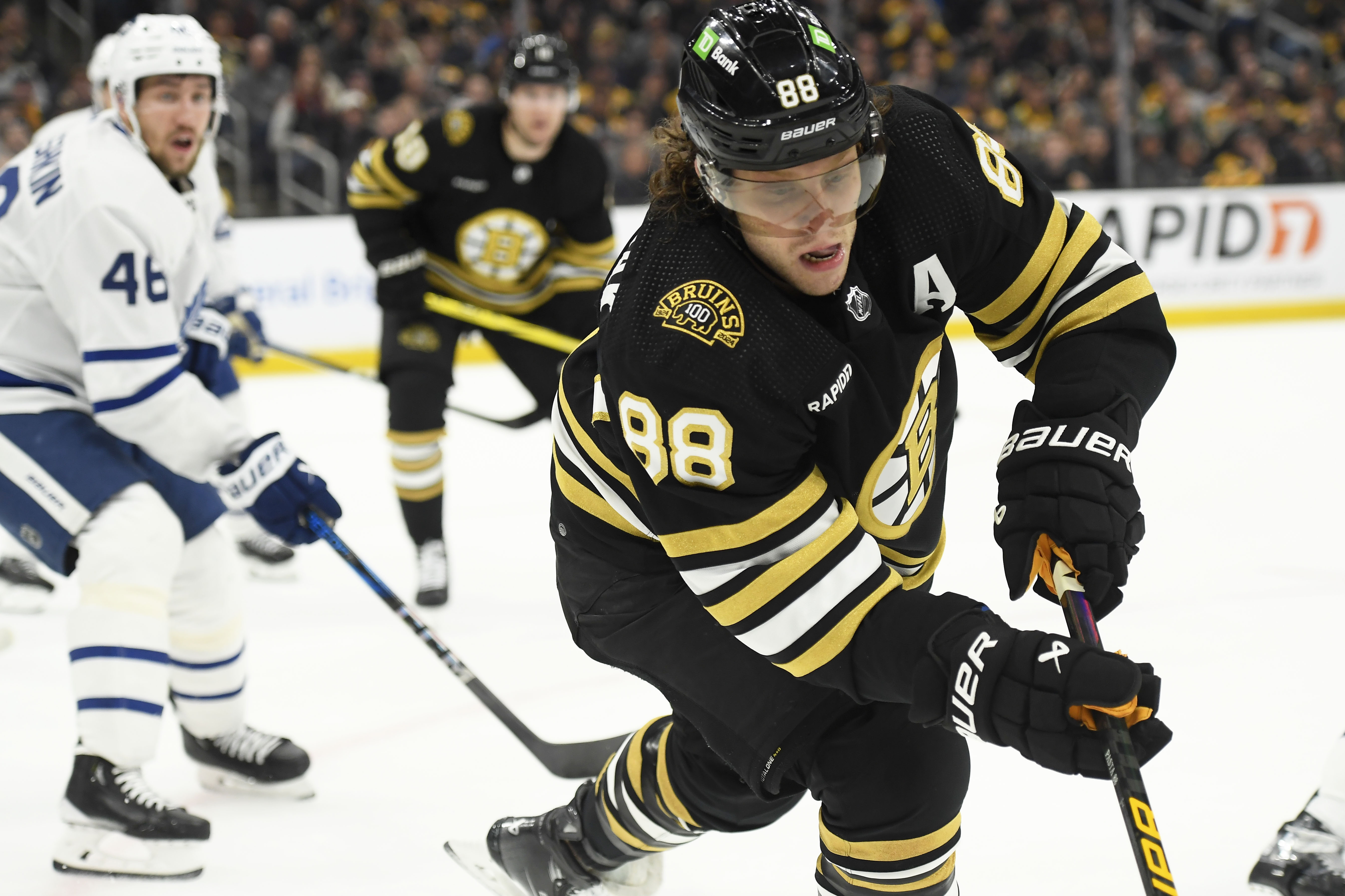 NOTEBOOK: Boston Bruins Face Toronto Maple Leafs For Game 2