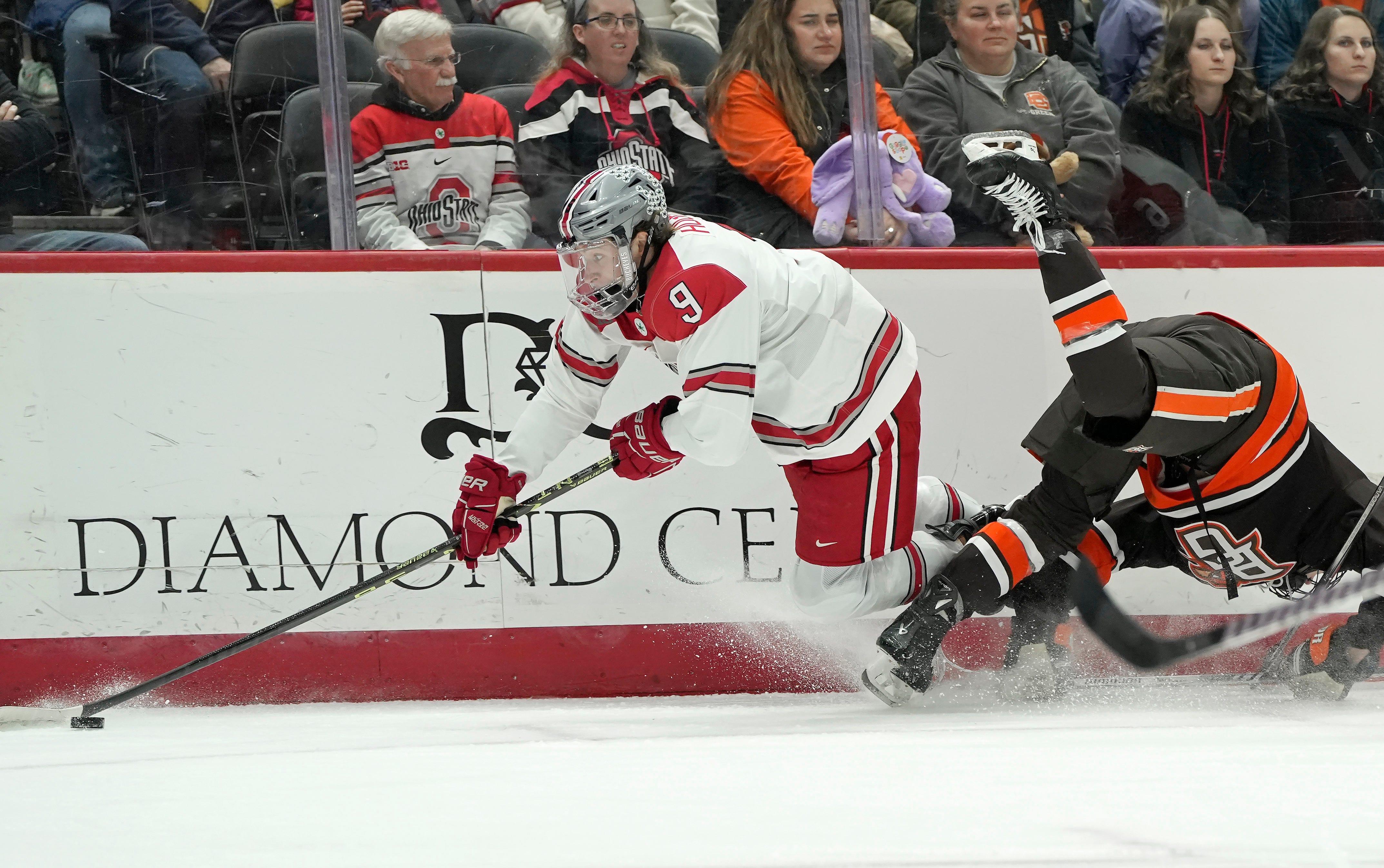 Ohio State's Riley Hughes signs with Charlotte Checkers