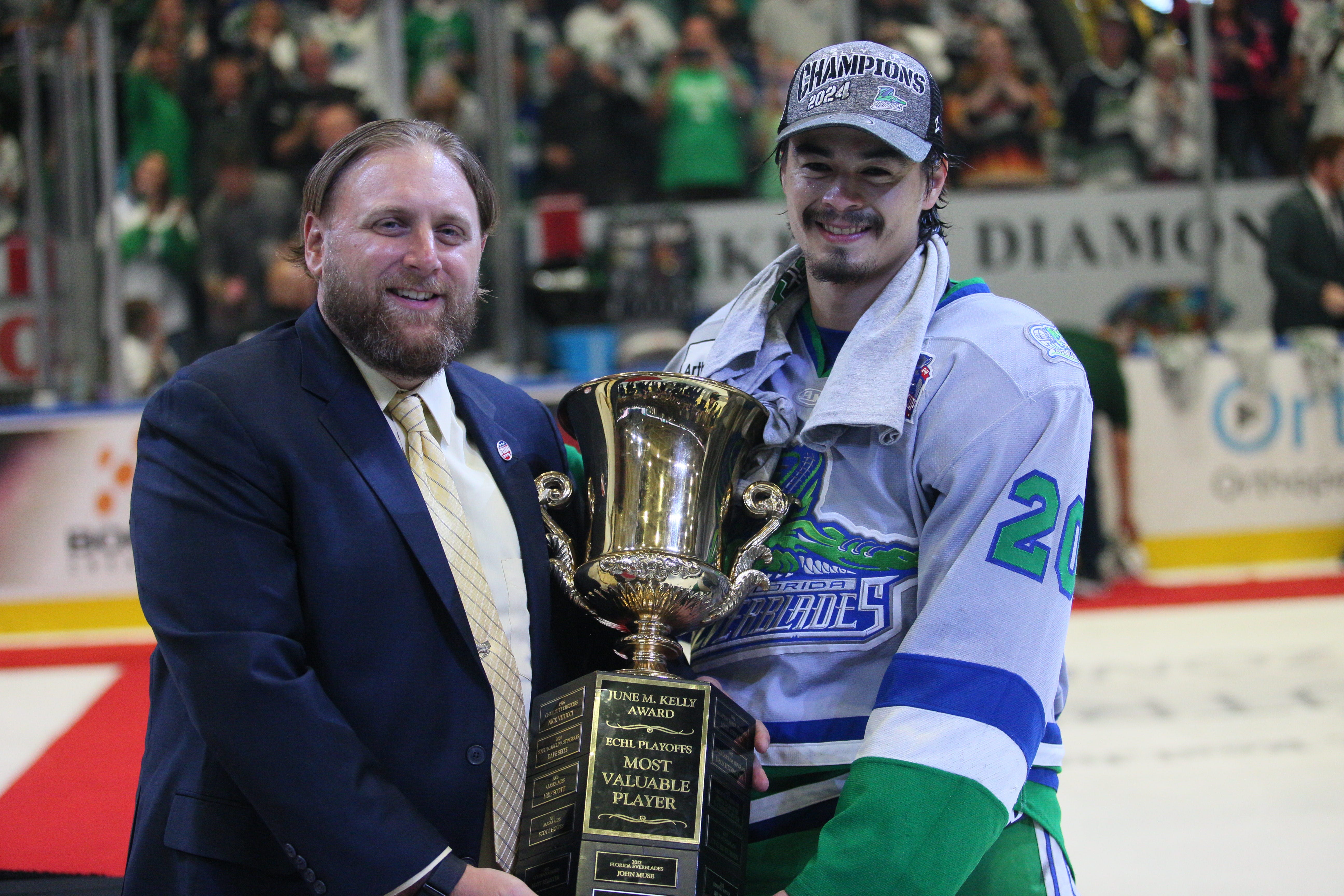 Springfield Thunderbirds sign ECHL Playoff MVP Oliver Chau to AHL Contract