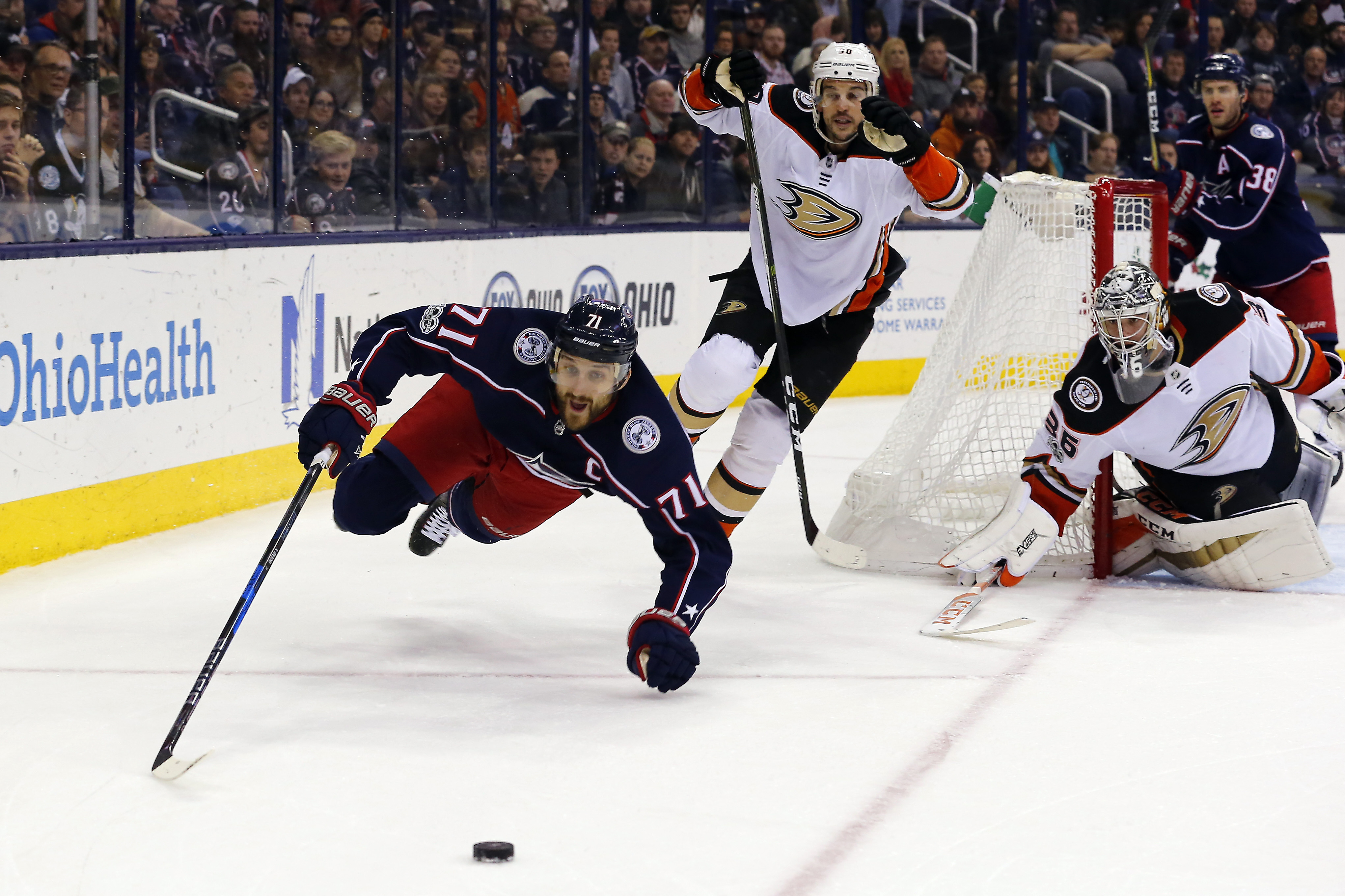 Former Columbus Captain Nick Foligno Named New Captain Of The Chicago ...