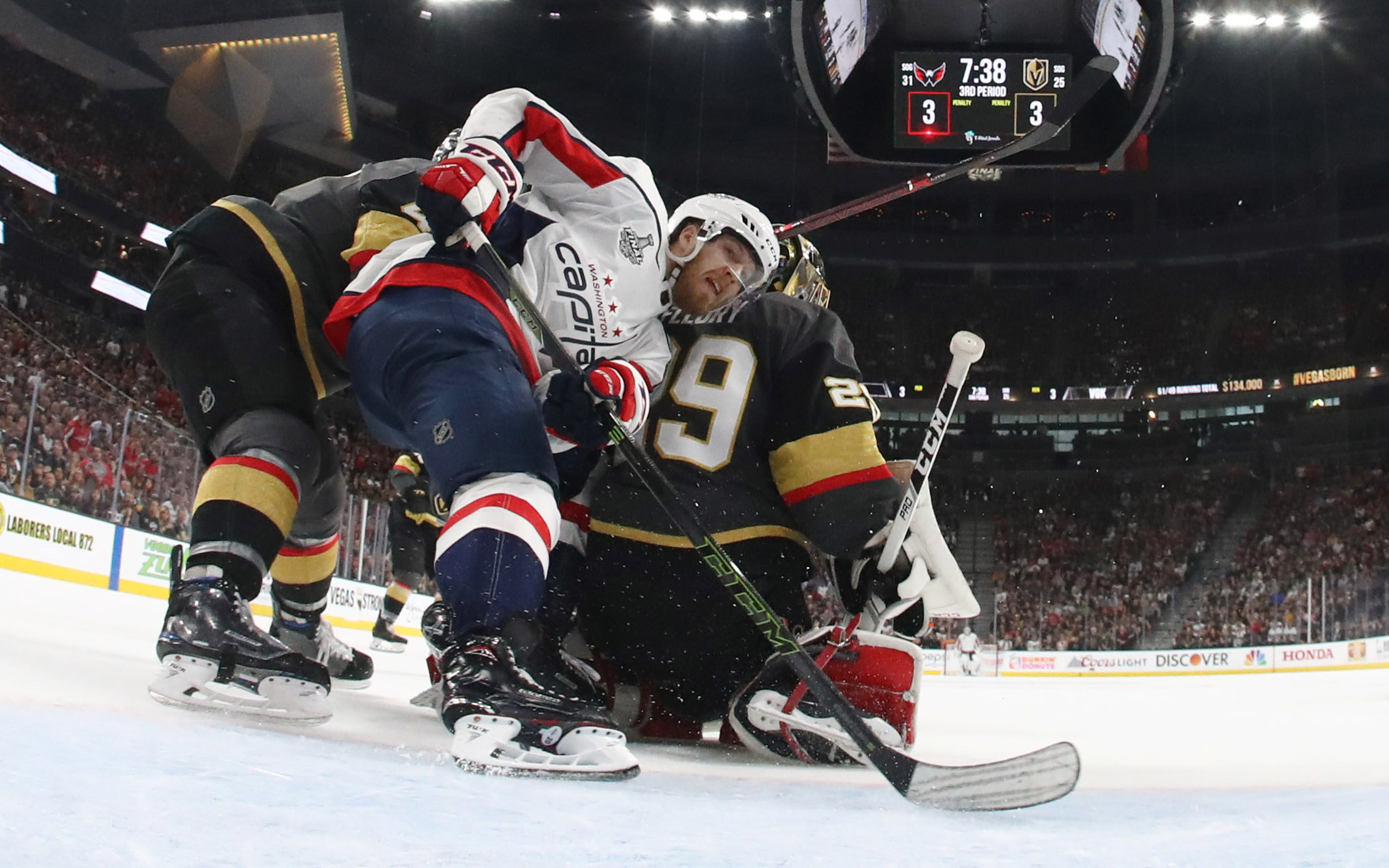 GOTTA SEE IT: Capitals Welcome Back Lars Eller With Emotional Tribute ...