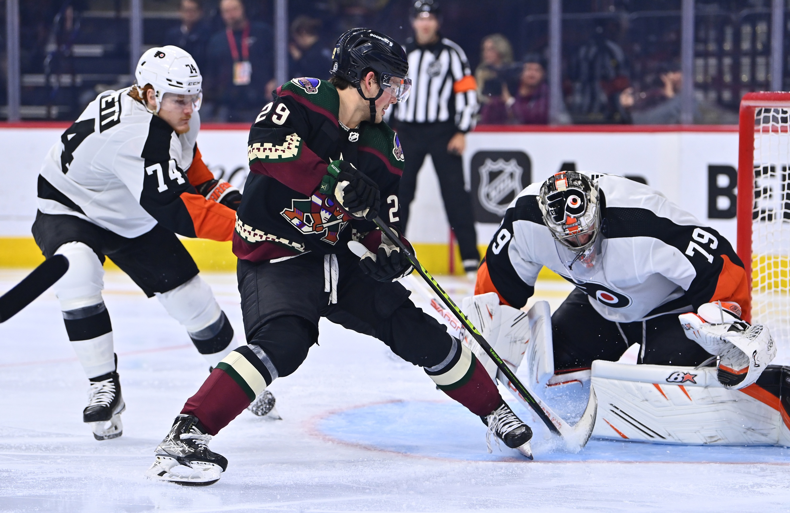 Flyers vs Arizona Coyotes Line Combinations