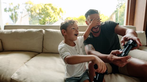 Dad Announces He’s Watching the Game With His Buddies and Mom Melts ...