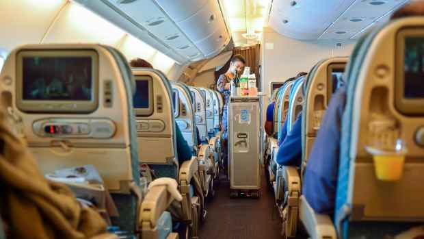 Man's Parody of a Flight Attendant with Zero Chill Has People Cackling ...