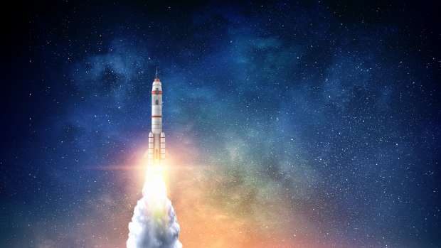 Virgin Galactic to Begin Commercial Flights to Space - HubPages