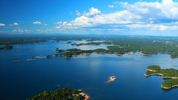 Ghost Stories Surrounding Haunted Lake in Georgia Are Beyond Creepy ...