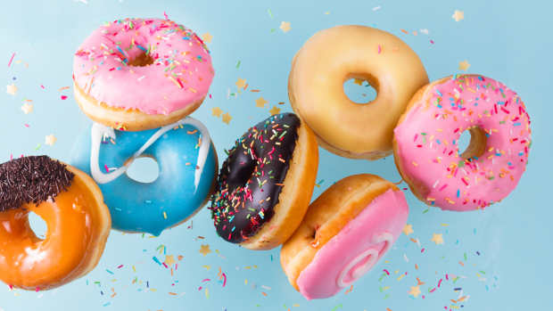 Man Rates the 'Top Five Worst Donuts' and We Can't Stop Laughing ...