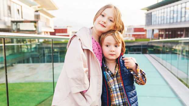 Little Sister Helps Big Sis Navigate Anxiety In the Sweetest Way ...