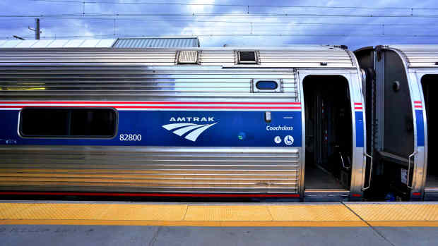 Woman’s Epic Amtrak Ride From NYC to Disney World Has People Talking ...