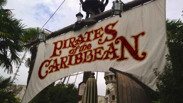 Dog in Disney's 'Pirates of the Caribbean' Ride Holds a Cool Secret ...