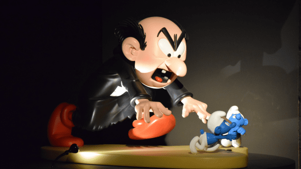 Tigger and Gargamel Voice Actor Invented the 1st Artificial Heart ...