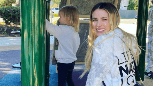 Emma Roberts Shares Rare Glimpse of 2-Year-Old Son With Fall Fun Photo ...