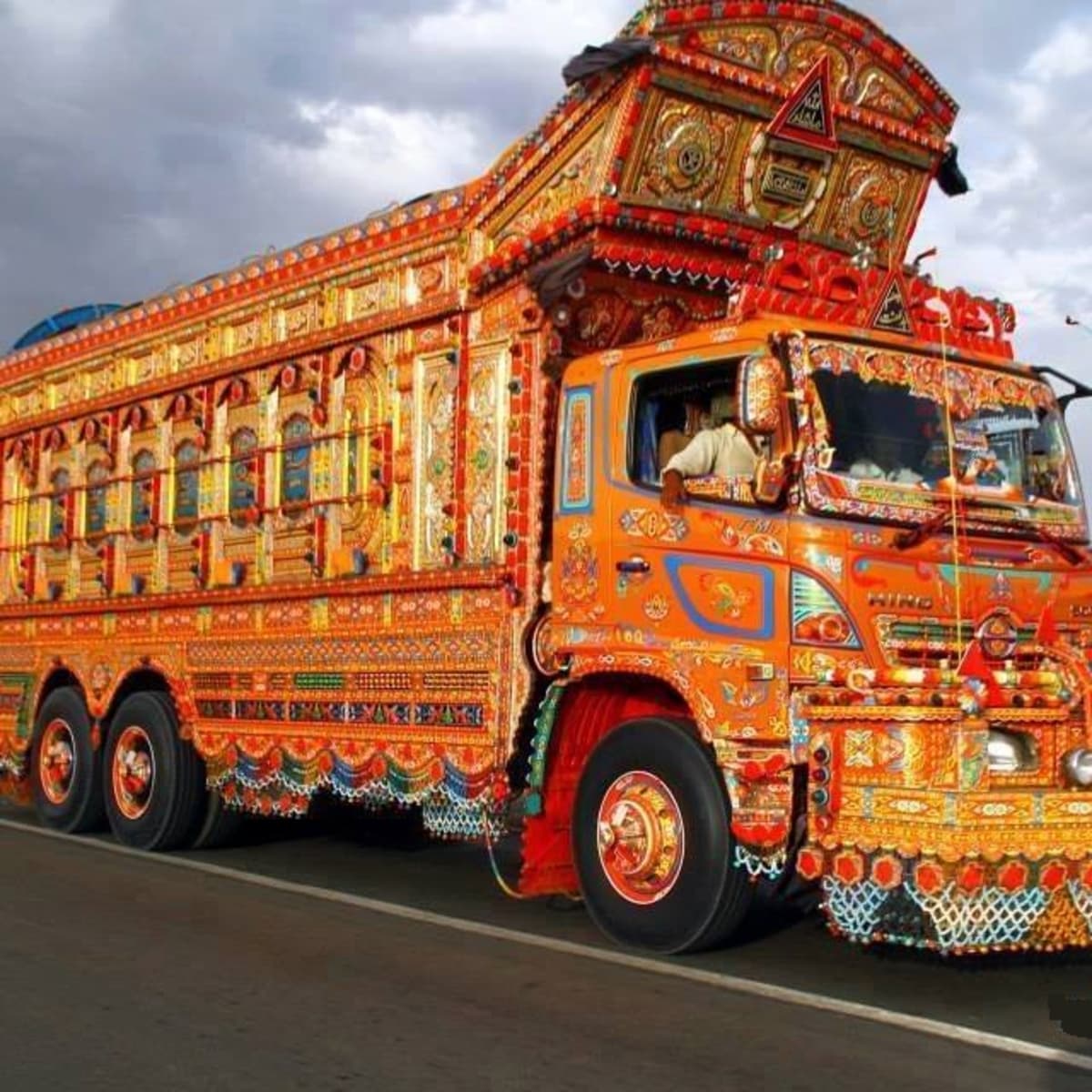 Truck art store
