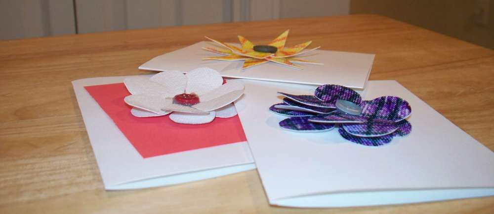 How to Make a Paper Towel Flower Greeting Card - HubPages