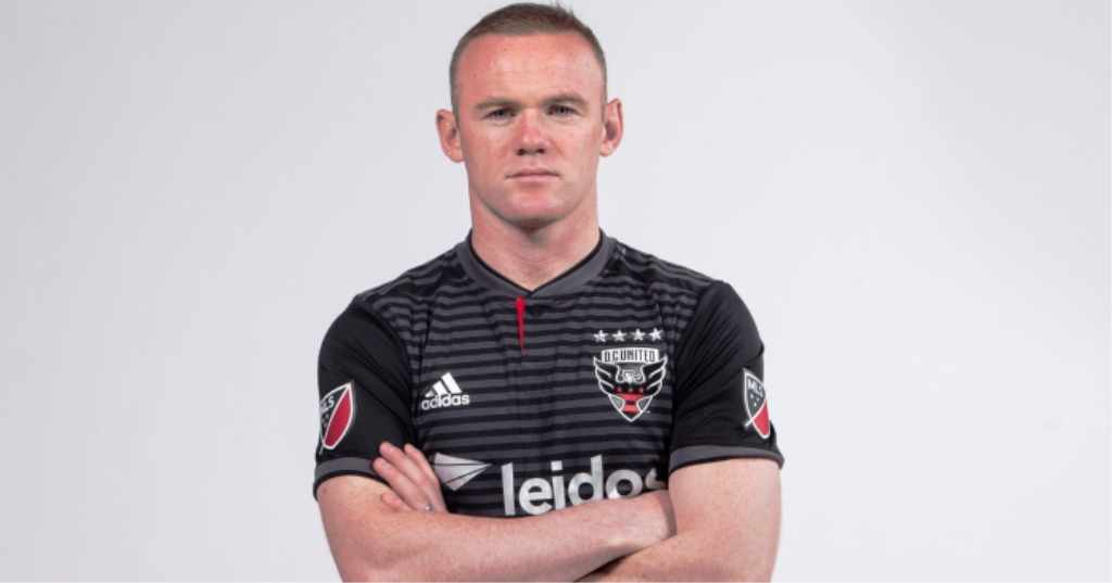 Top 10 Most Famous Football Players of All Times - HubPages