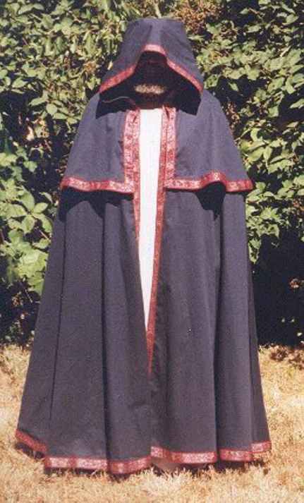 Make Your Own Cloak or Cape - HubPages