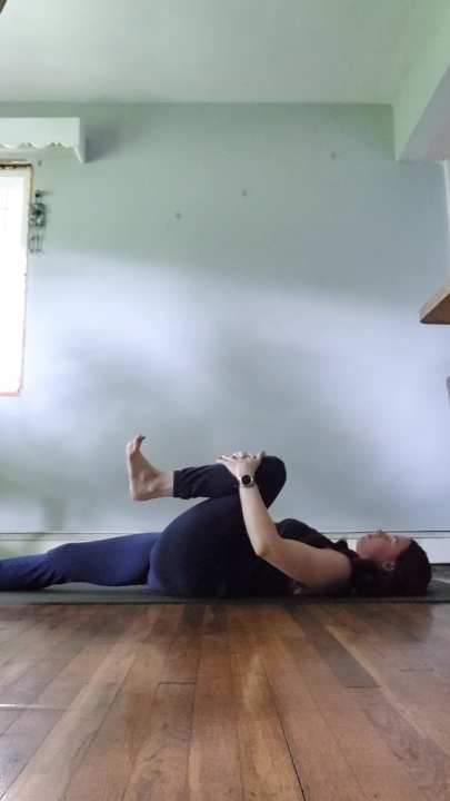 8 Simple Yoga Poses You Should Do Every Day - HubPages