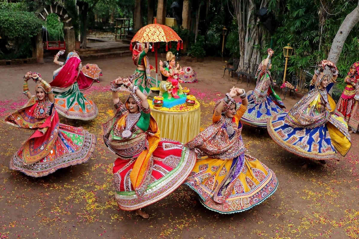 Garba: Traditional Folk Dance of Gujarat - an Intangible Cultural ...