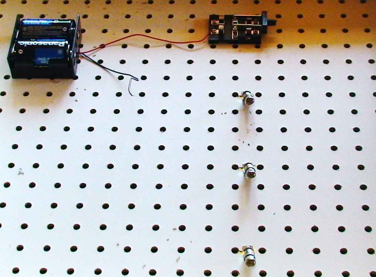 How to Make a Circuit Board to Demonstrate Simple Electrical Circuits ...