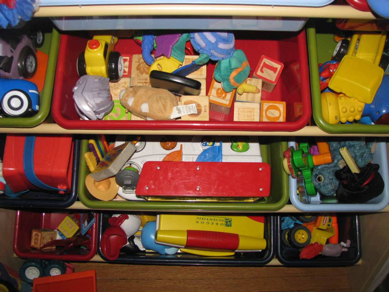 How to Organize and Declutter Kids' Toys (and Keep Your Sanity) - HubPages