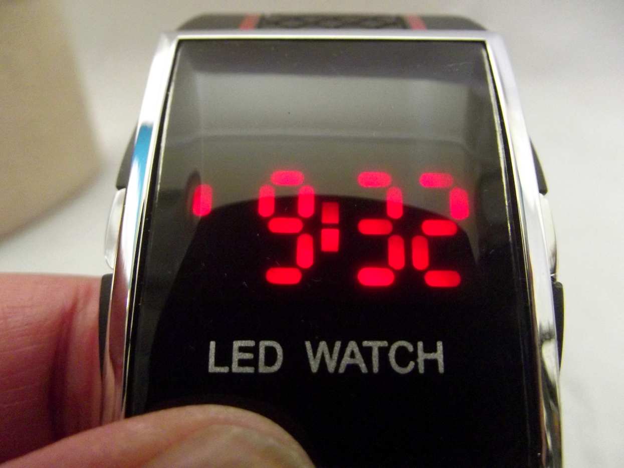 Battle of the $5 Watches: Digital Edition - HubPages