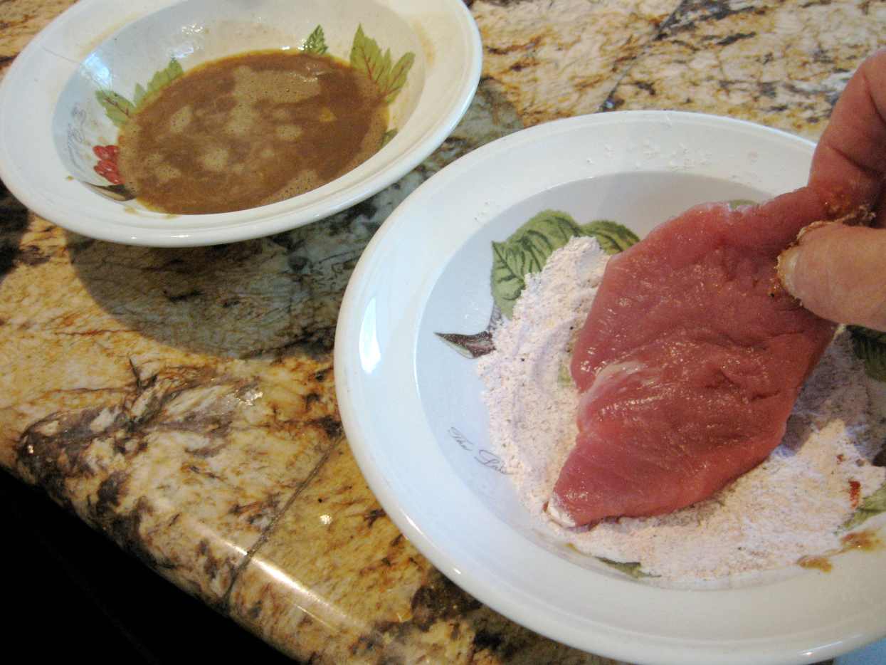 How to Cook Pan Fried Pork Tenderloin Medallions - Delishably