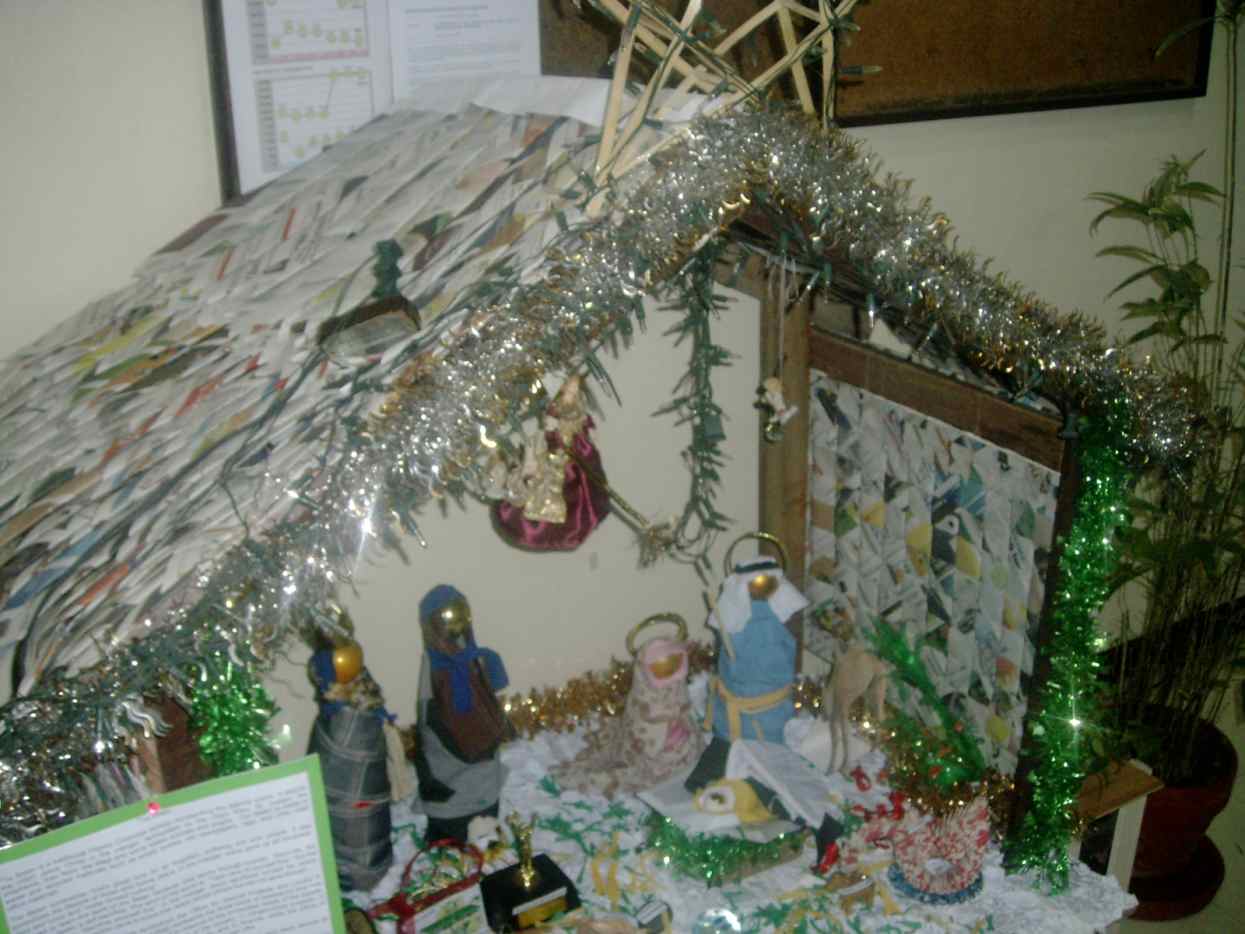 Mangers or Nativity Scene Displays Using Recycled Papers and Materials ...