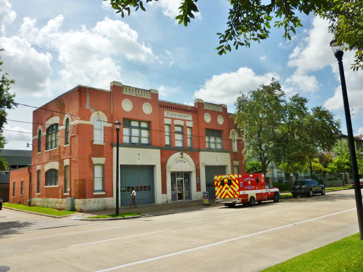 The Houston Fire Museum Showcases History in a Unique Way - HubPages