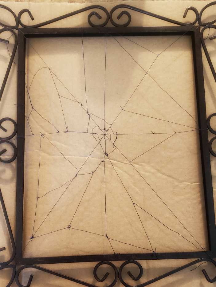 How to Create a Spider-Web Picture Frame for Halloween - Holidappy