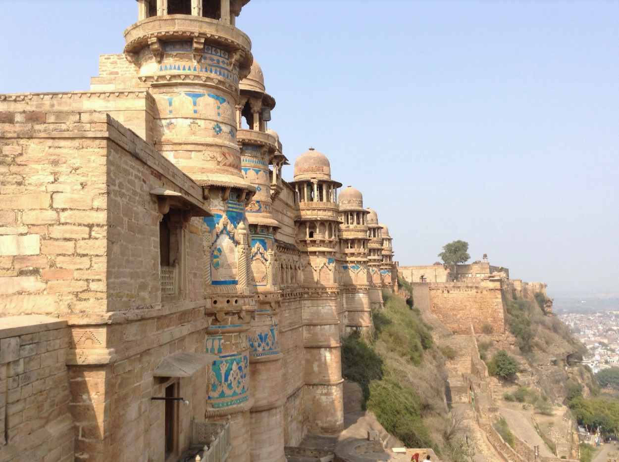 40+ Fort and Castle Architecture Terms A–Z (With Pictures) - Owlcation