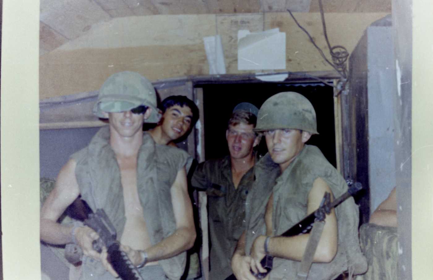 Historical 1960s Photos of U.S. Soldiers in the Vietnam War - HubPages