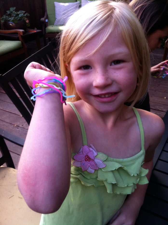 Silly Bandz: The Shaped Rubber Band Bracelets for Kids - HubPages