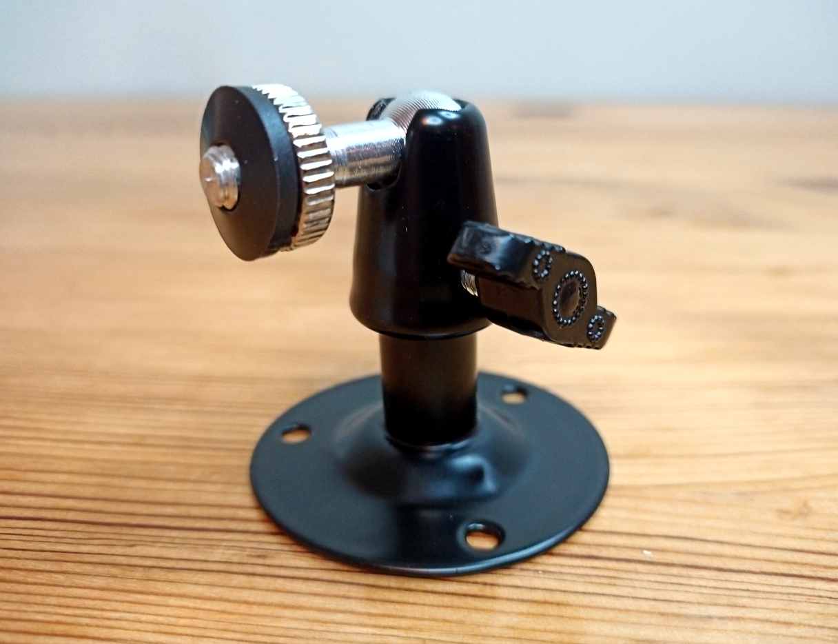 Review of the Meco Outdoor Security Camera - HubPages