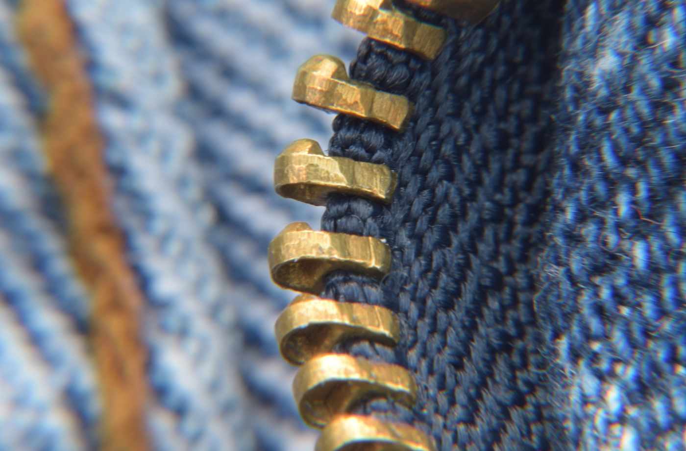 How to Fix a Zipper: 3 Things You Can Try (With Pictures) - HubPages