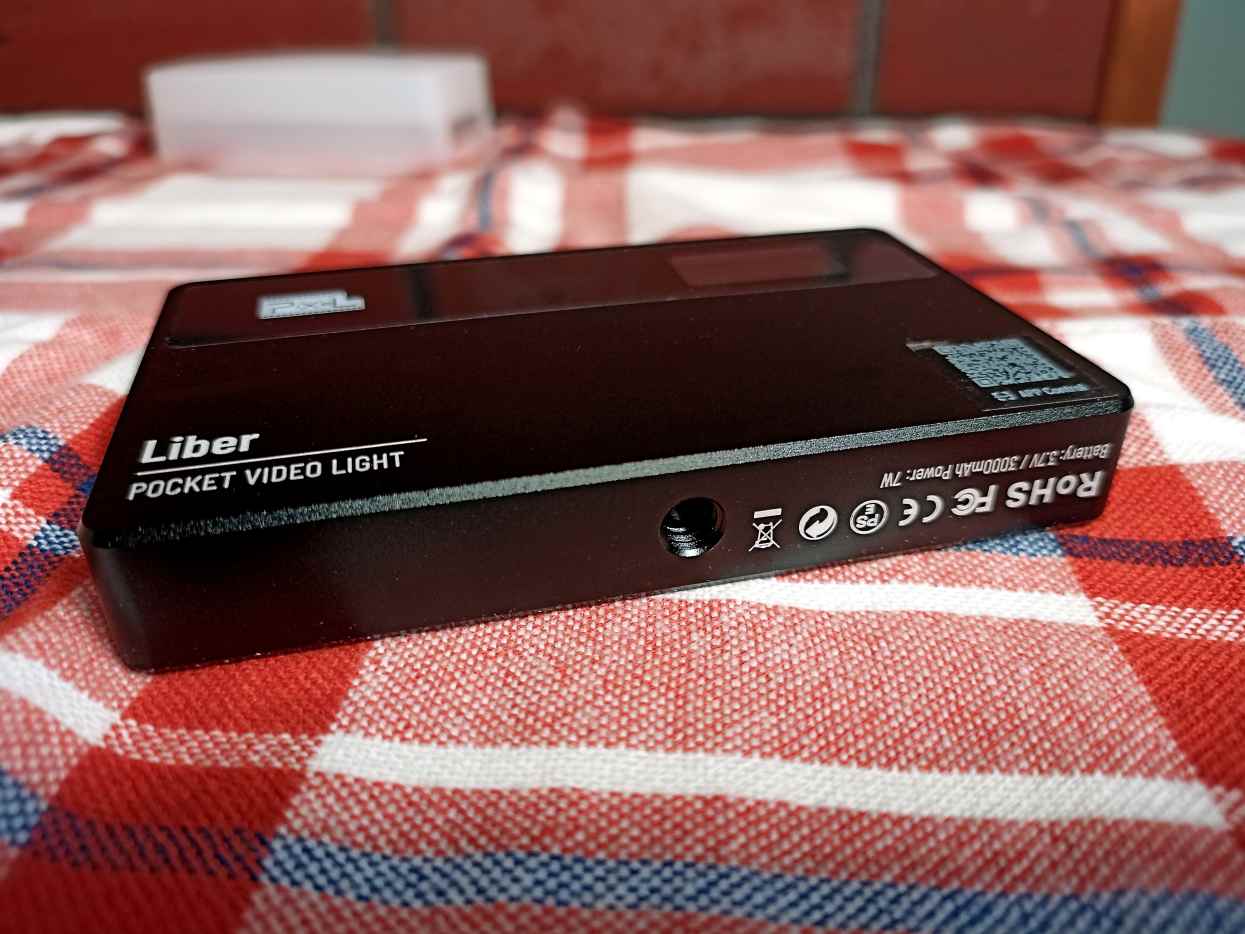 Review of the Pixel Liber Video Light - HubPages