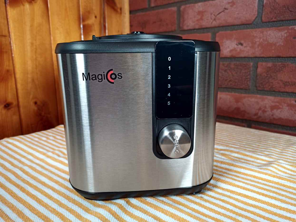 Review of the Magiccos 750W Food Processor - HubPages
