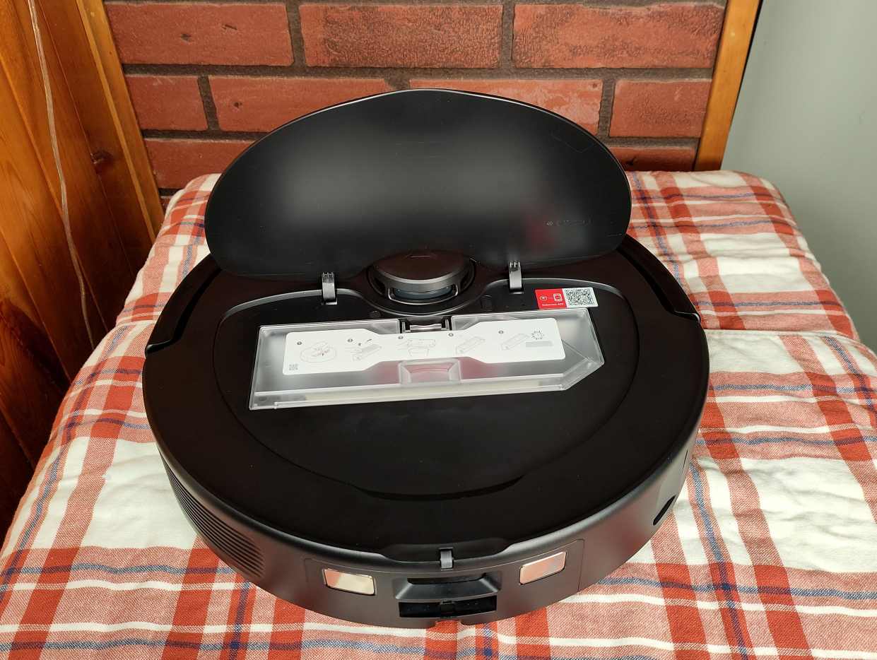 Review of the Roborock Q Revo Robot Vacuum and Mop - HubPages