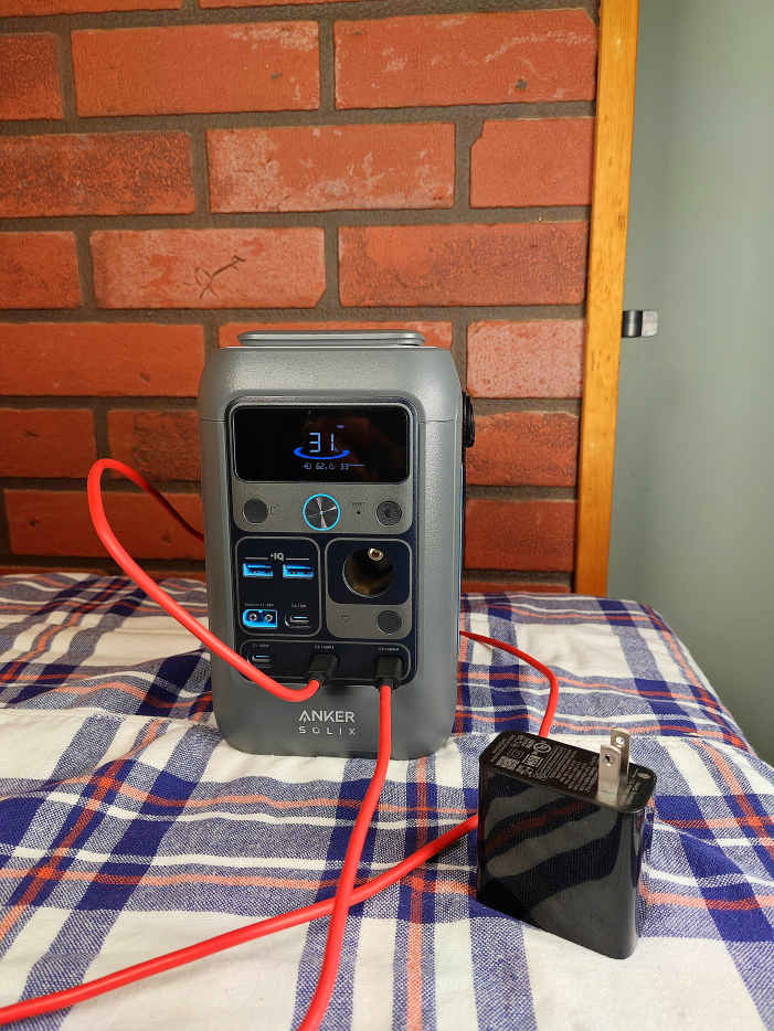 Review of the Anker SOLIX C300 DC Power Bank Station - HubPages