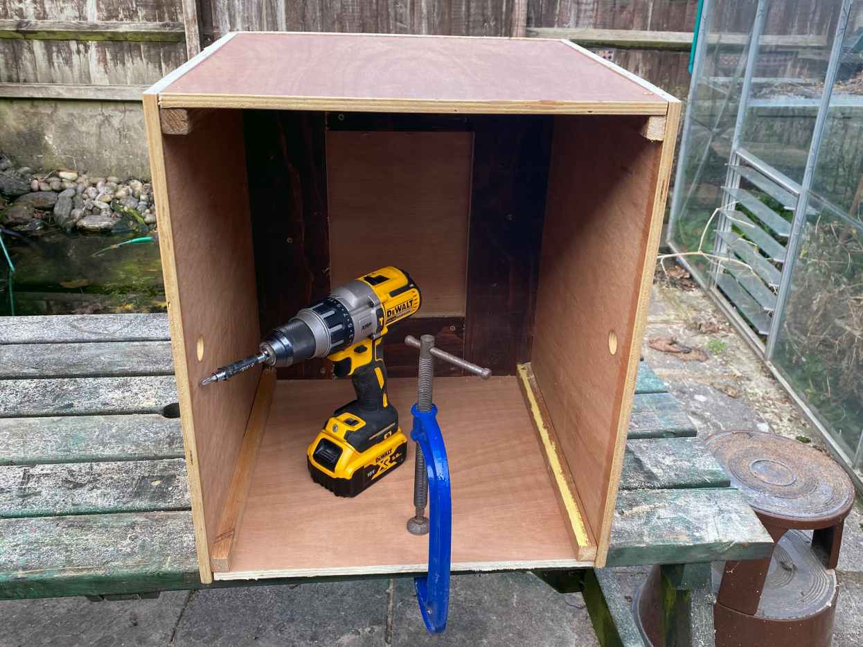 How-to Make a Wooden Storage Box on Wheels and With Rope Handles - HubPages